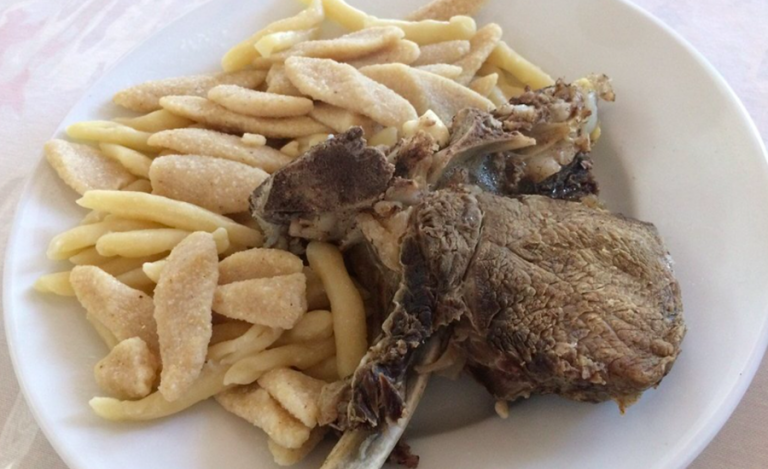 Travel Guide to Chechnya: Mosques and Mountains! | Beyond Red Square